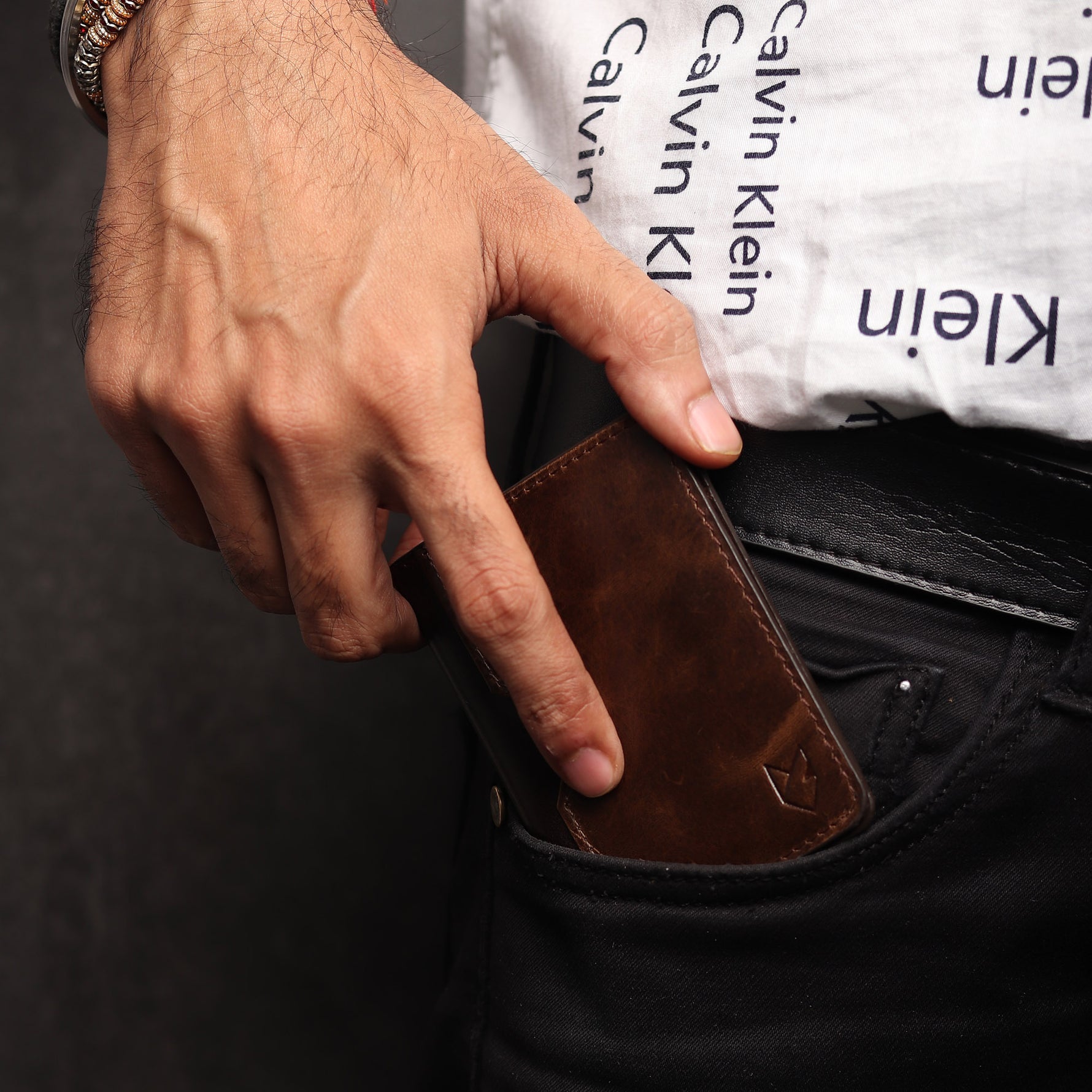 FOXHACKLE® | Premium Leather Wallets, Bags & Accessories – USA, Europe